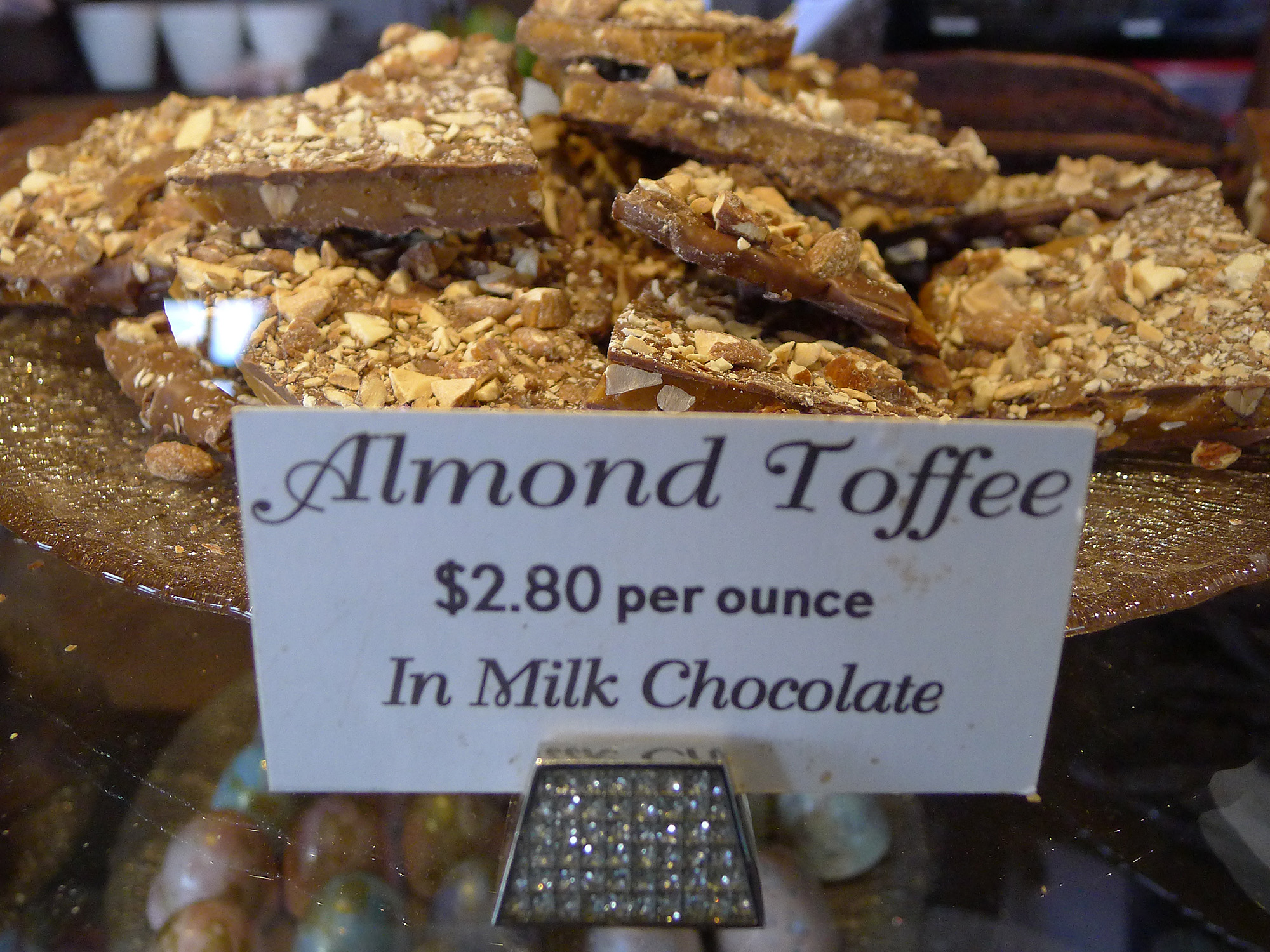 Anna Shea Chocolates & Lounge – The Simple Luxuries